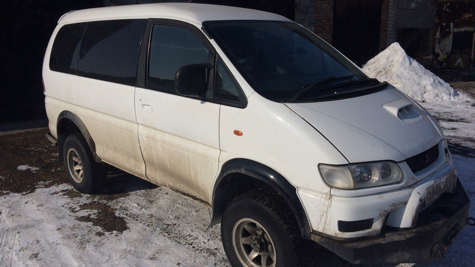 Mitsubishi Delica (L400) 2.8 дизельный 1998 | на DRIVE2
