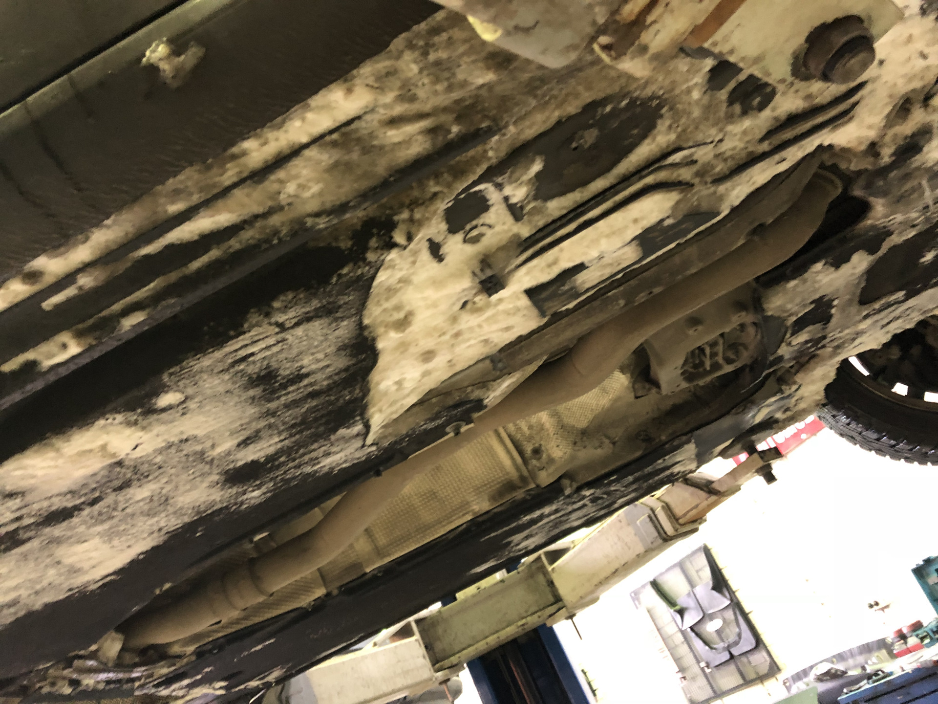 Установка защиты Картера и коробаса — Audi A5 (1G), 3 л, 2012 года ...
