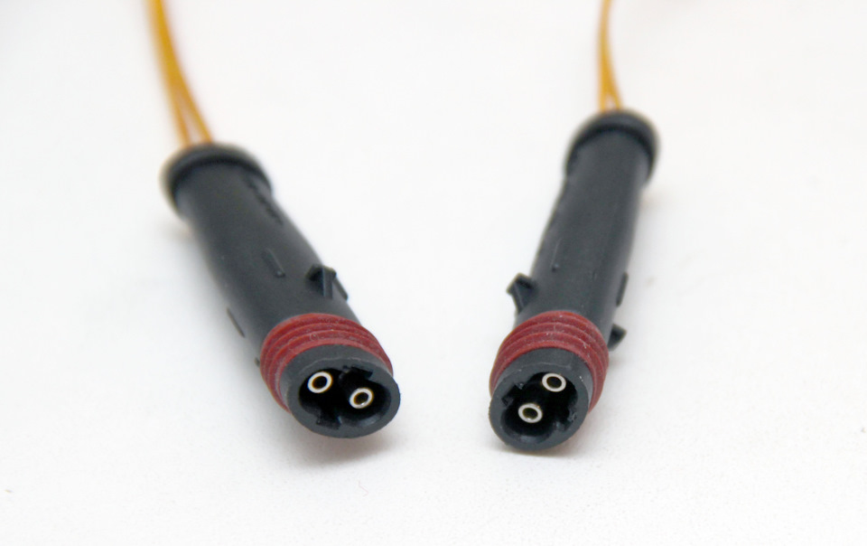 Датчик износа тормозных колодок Mercedes 2205401517 (164 540 10 17) на ...