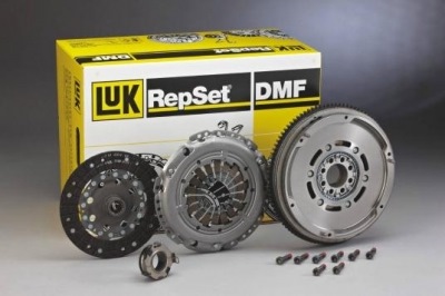 замена сцепления(полностью всего) — Volkswagen Transporter T4, 2,4 л ...