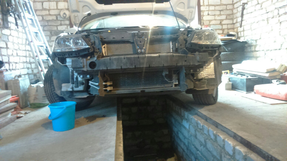 Сетка от мошек и камней. — Volkswagen Jetta VI, 1,6 л, 2015 года ...