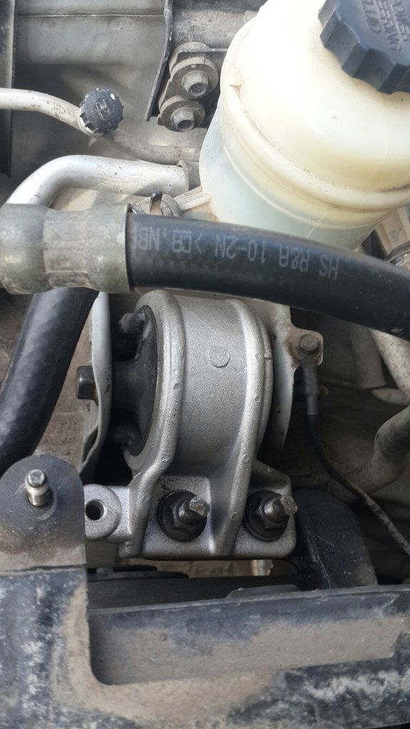 Подушка двигателя или прощай вибрация — KIA Spectra, 1,6 л, 2007 года ...