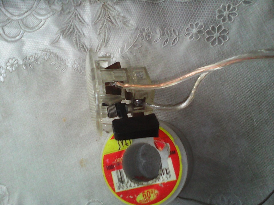 LED подсветка бардачка — Volkswagen Golf Mk4, 1,6 л, 1998 года ...