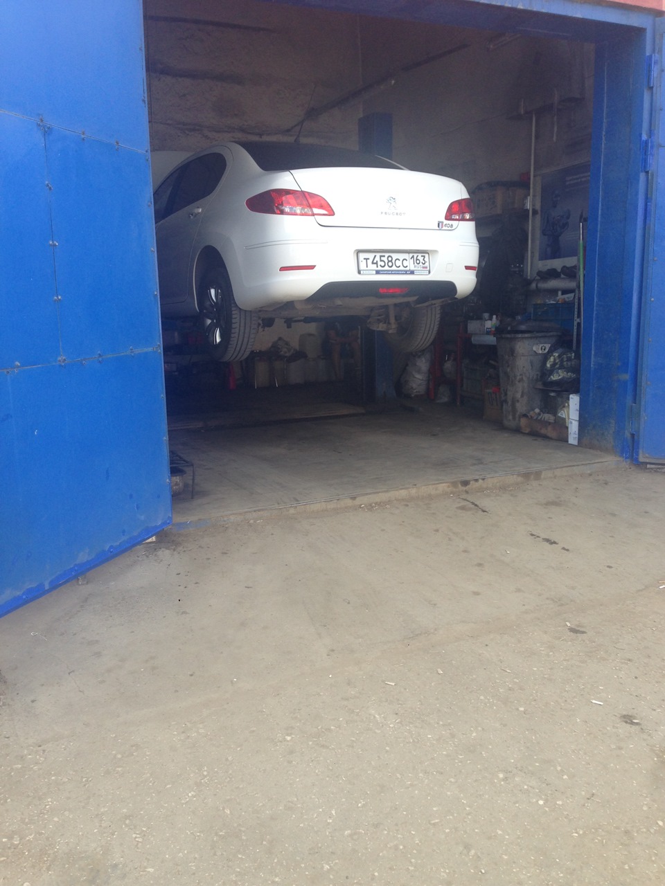 Передние тормоза — Peugeot 408, 1,6 л, 2013 года | визит на сервис | DRIVE2