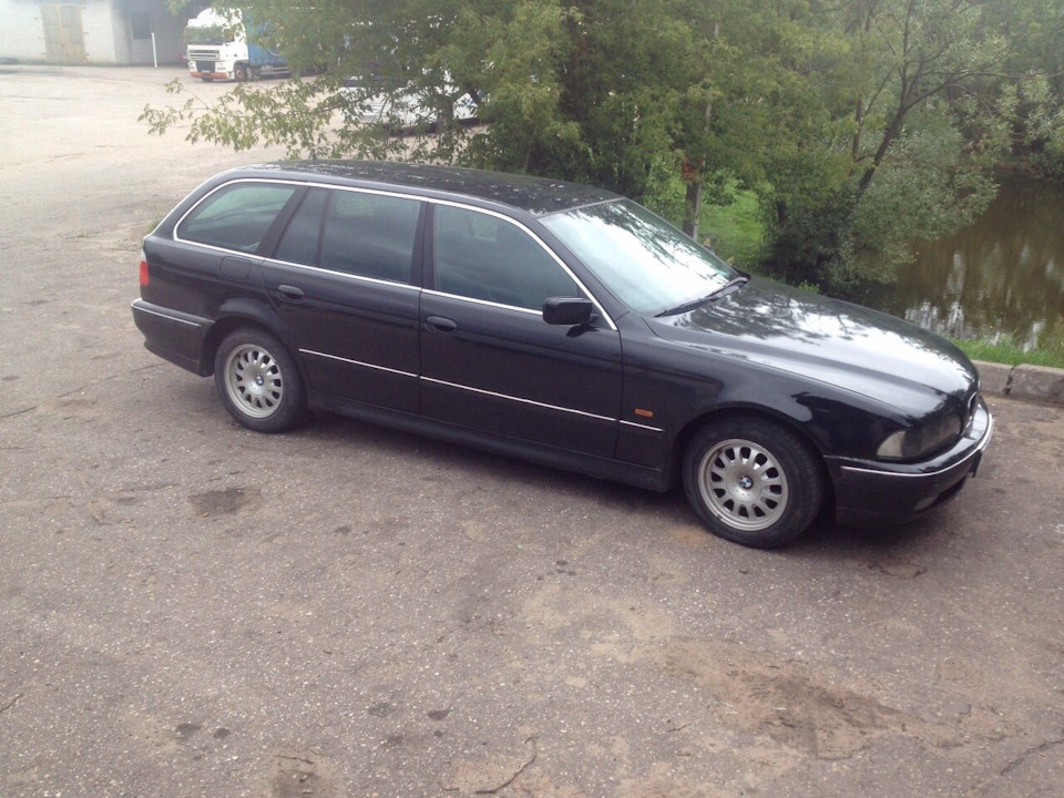 Первая запись 28.08.2016 — BMW 5 series Touring (E39), 2 л, 1999 года ...