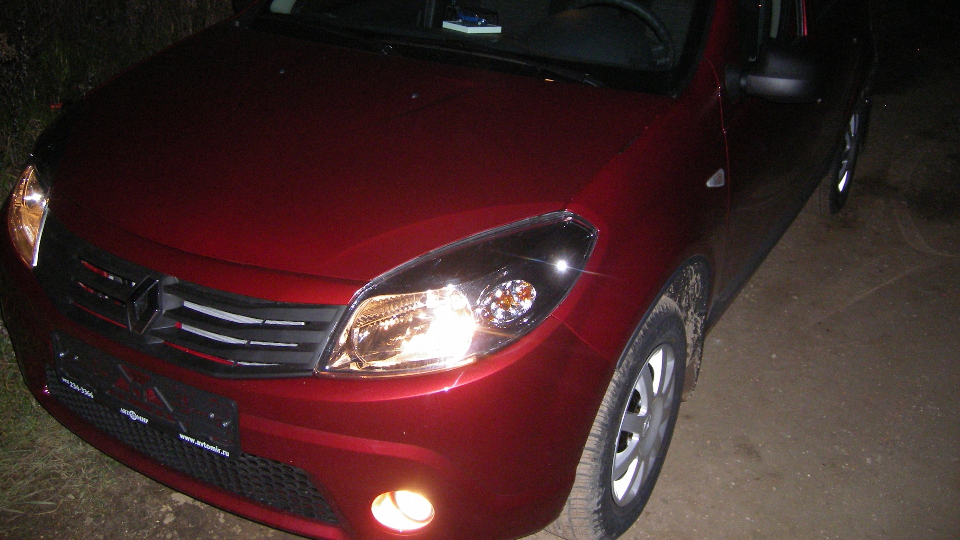 Renault Sandero 1G 1.6 бензиновый 2012 | 1.6 на DRIVE2