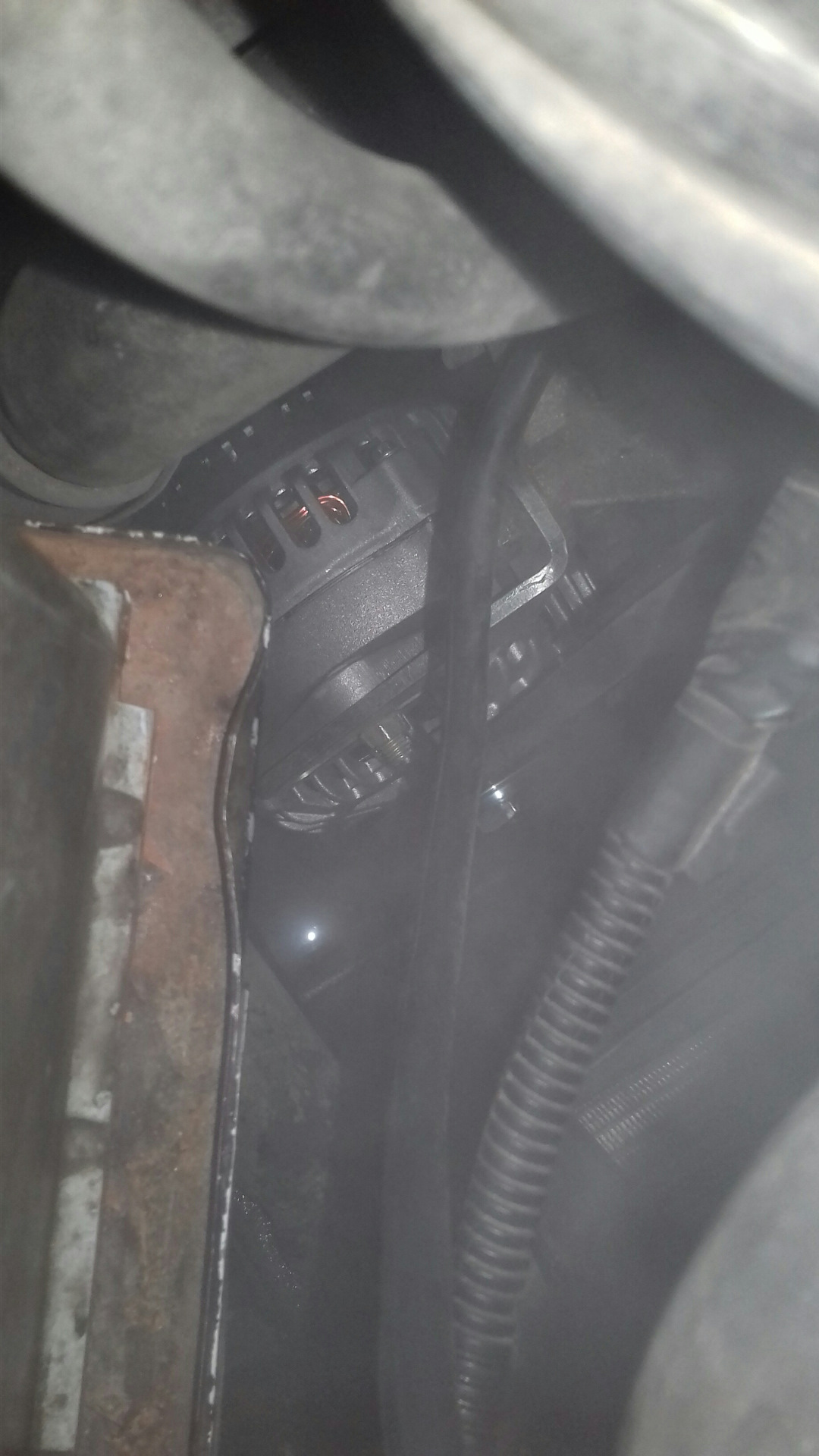 Установка генератора от ваз-21214 — Lada 21074, 1,6 л, 2008 года ...