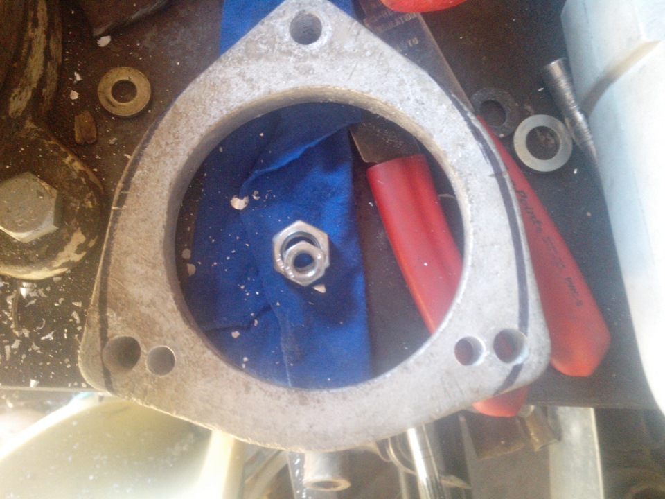 стойки от яриса или нет занижению — Toyota bB (NCP30), 1,5 л, 2000 года ...