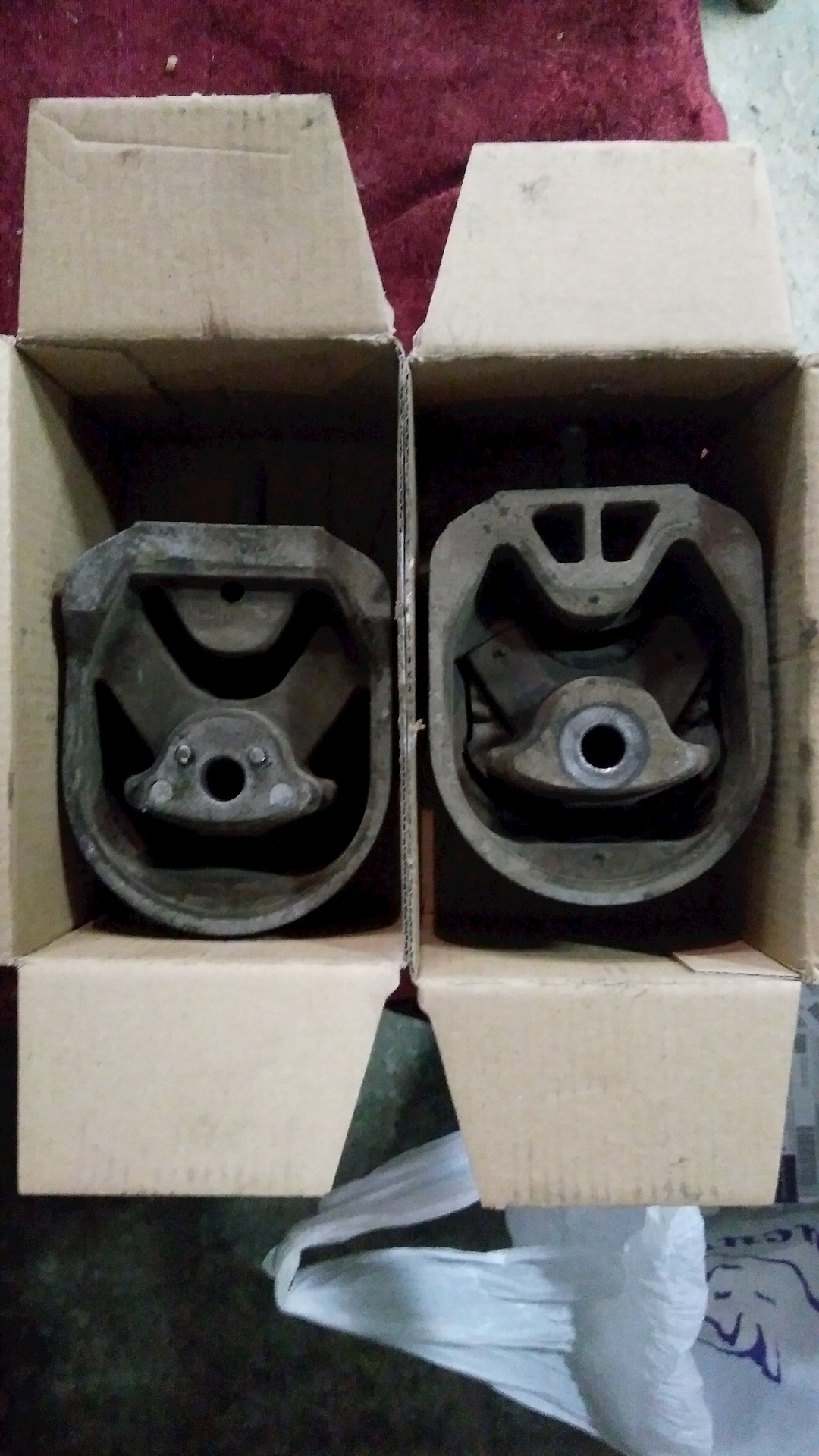 Замена опор двигателя + патрубков АКПП — Mercedes-Benz B-Class (W245 ...