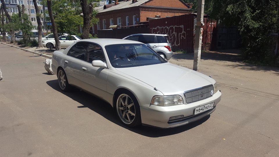 Немного фото маджесты — Toyota Crown Majesta (S140), 4 л, 1993 года | фотография | DRIVE2