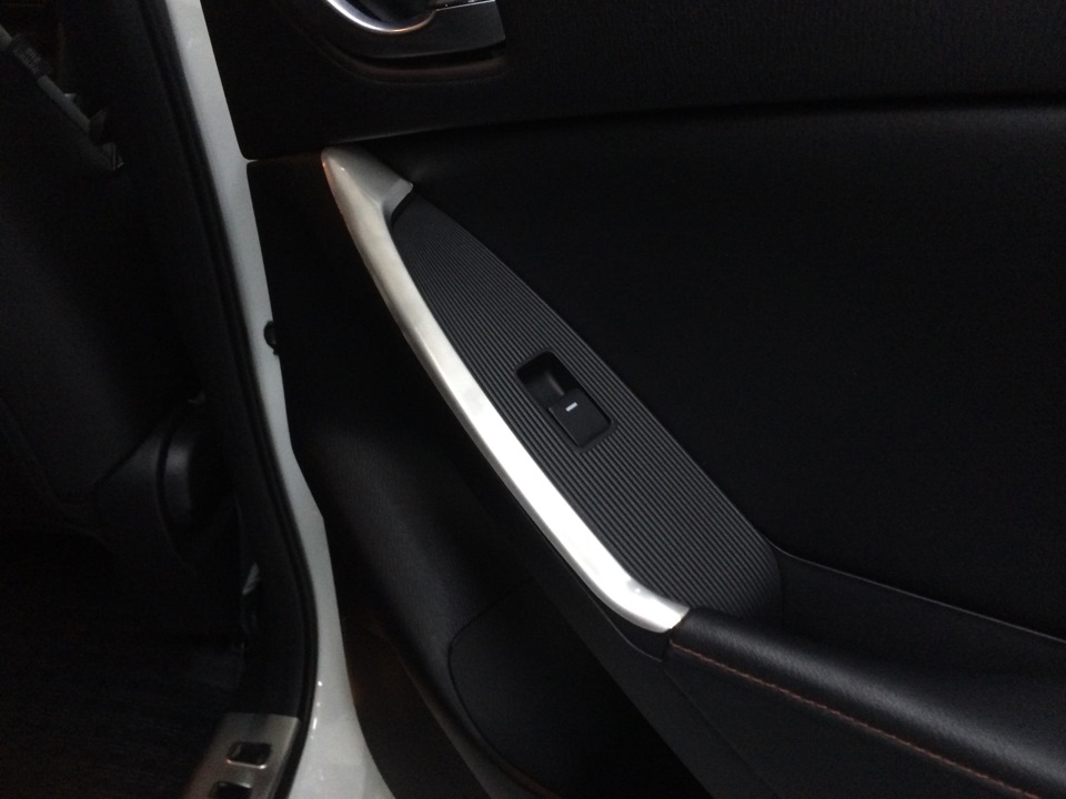 Накладки в багажник, на задний бампер и в задние двери. — Mazda CX-5 ...