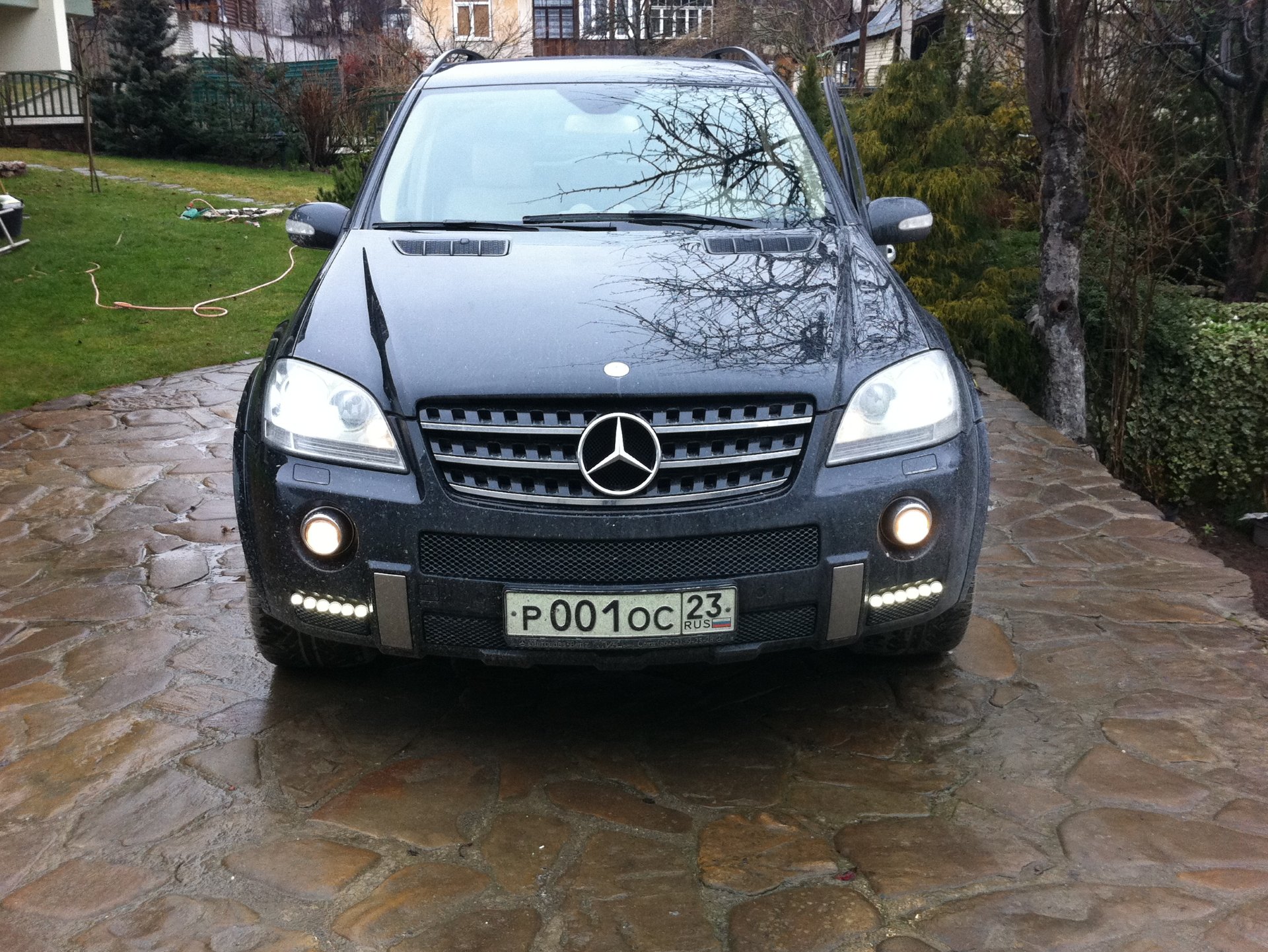 DRL или дневные ходовые огни — Mercedes-Benz M-Class (W164), 5,5 л, 2007 года | тюнинг | DRIVE2