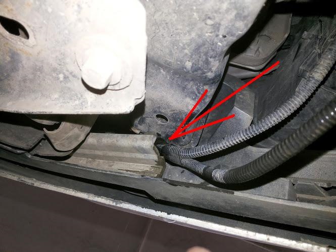 Очередной конструкторский косяк (исправленный) — Volvo XC70 III, 2,4 л ...