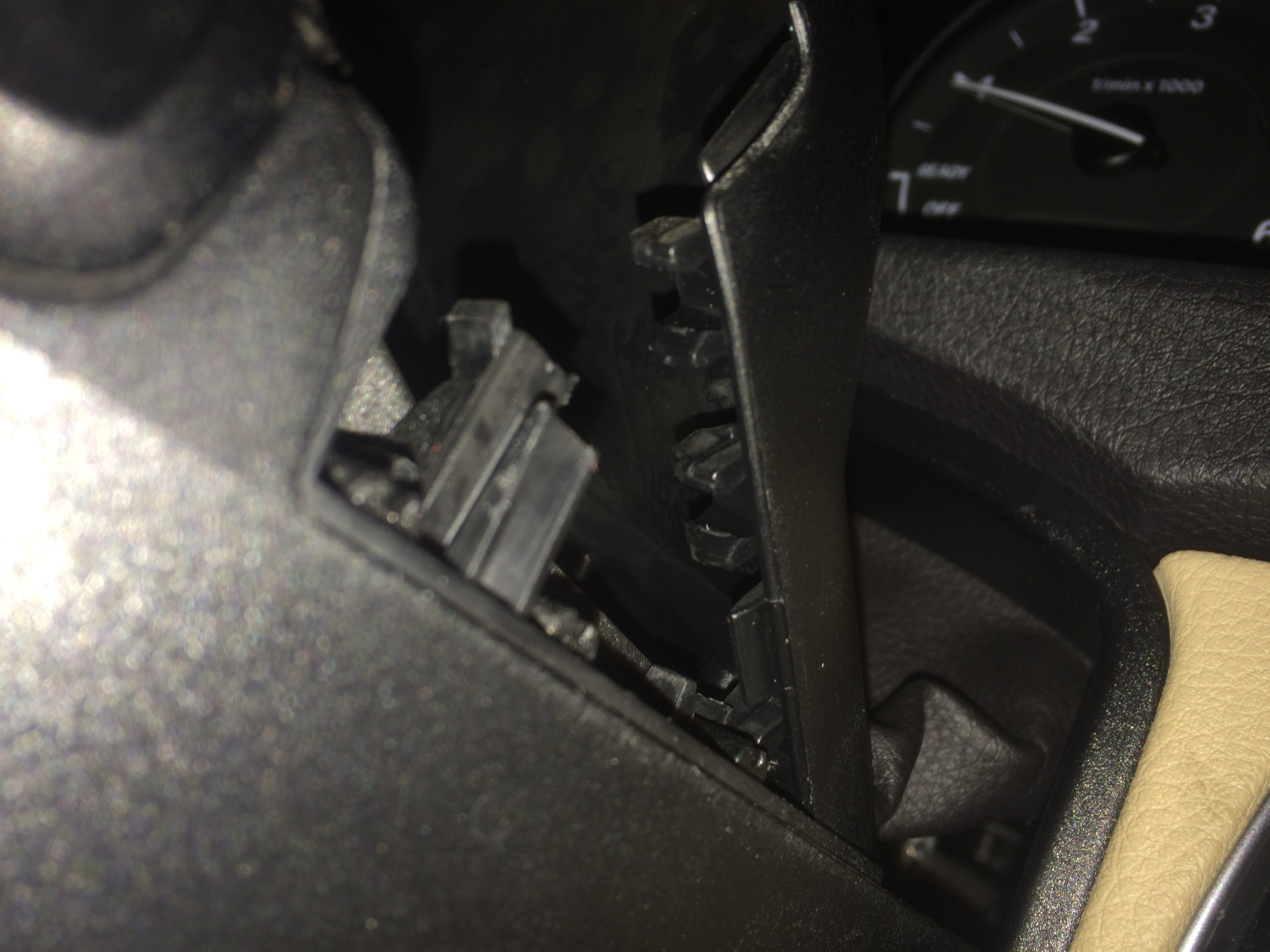 Круиз-контроль с функцией подтормаживания (опция S544A) — BMW 3 series ...