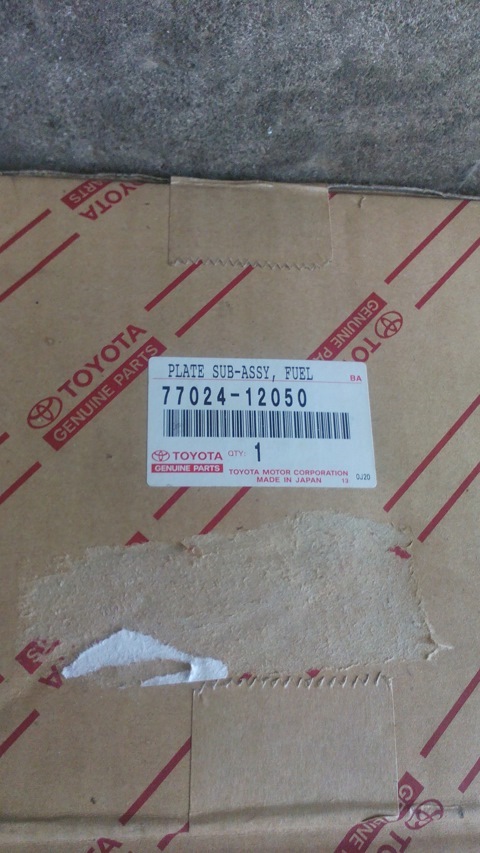 7702412050 Фильтр топливный TOYOTA COROLLA AXIO/FIELDER 12-/VITZ 05 ...