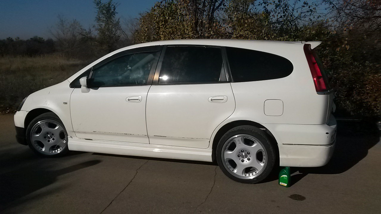 Барыгопост — Honda Stream (RN1-5), 1,7 л, 2003 года | стайлинг | DRIVE2