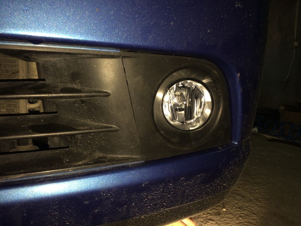 Установка туманок — Nissan Tiida (1G), 1,6 л, 2008 года | аксессуары ...