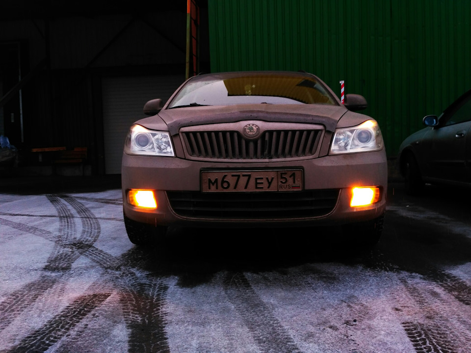 HiR их знает, что за лампы такие — Skoda Octavia A5 Mk2, 1,8 л, 2012 ...