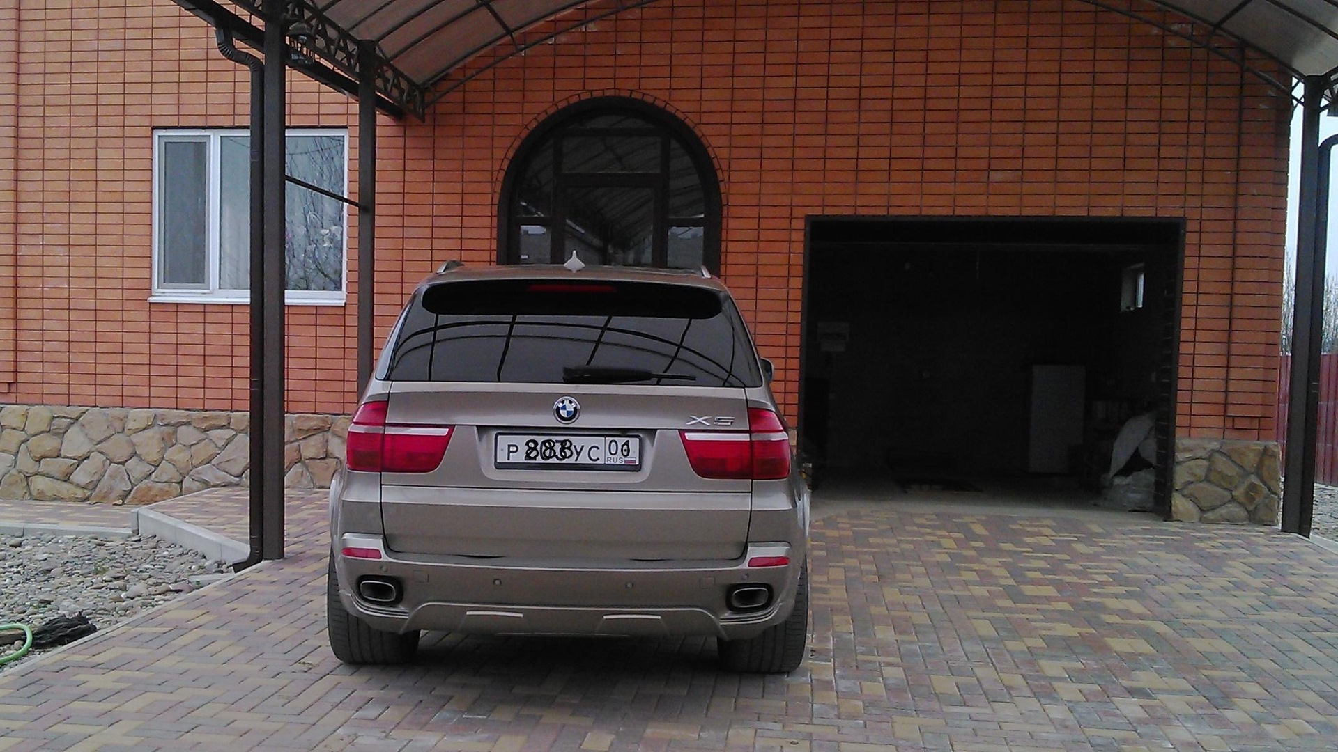 BMW X5 (E70) 4.8 бензиновый 2007 | 4,8 на DRIVE2