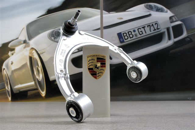 Рычаг передний верхний Panamera | 970 97034105102, 97034105103 ...