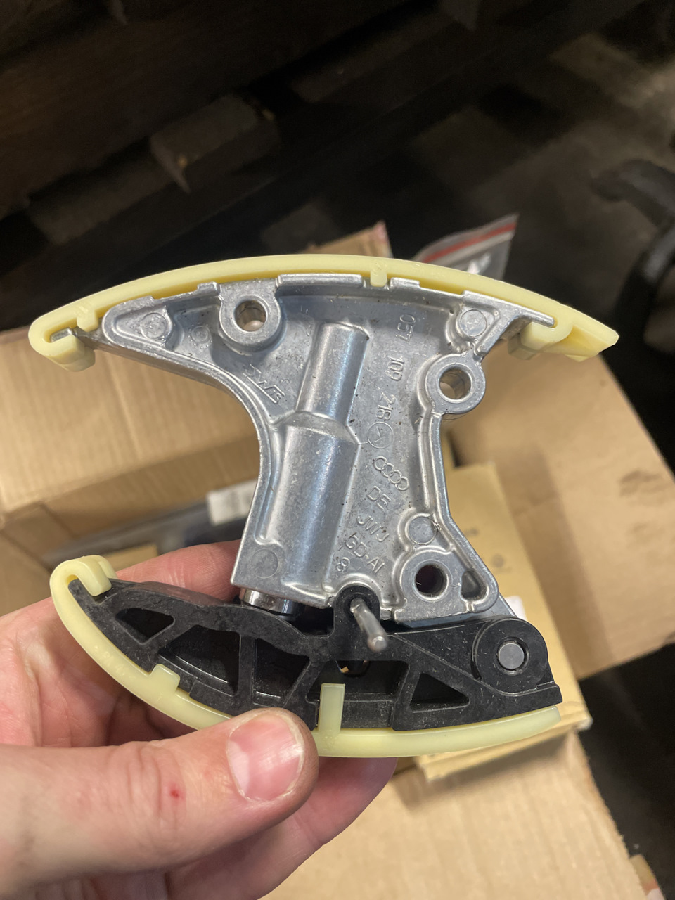 Замена цепей Грм — Volkswagen Touareg (2G), 4,1 л, 2011 года | визит на ...