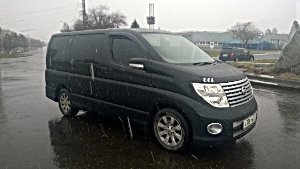 Немного фото:) — Nissan Elgrand (E51), 2,5 л, 2005 года | просто так | DRIVE2
