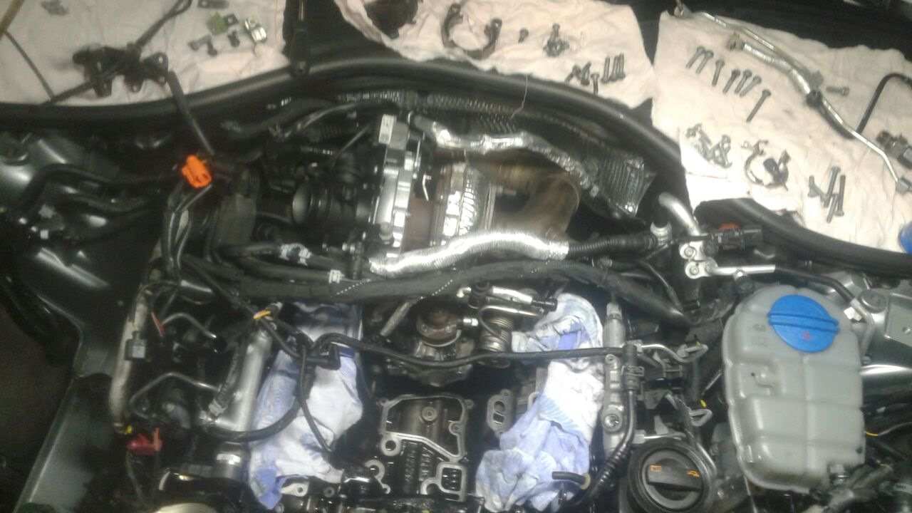 Замена всех прокладок теплообменника. — Audi A6 (C7), 3 л, 2011 года ...