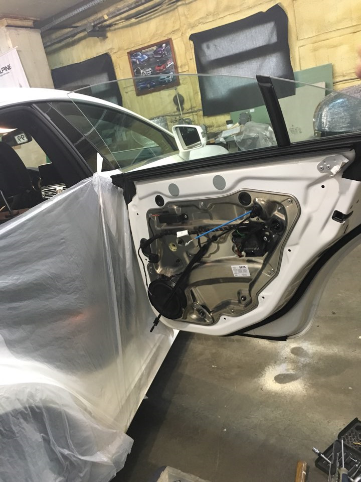 Ни разу не harman ч.2 — Mercedes-Benz CLS (C218), 3 л, 2015 года ...