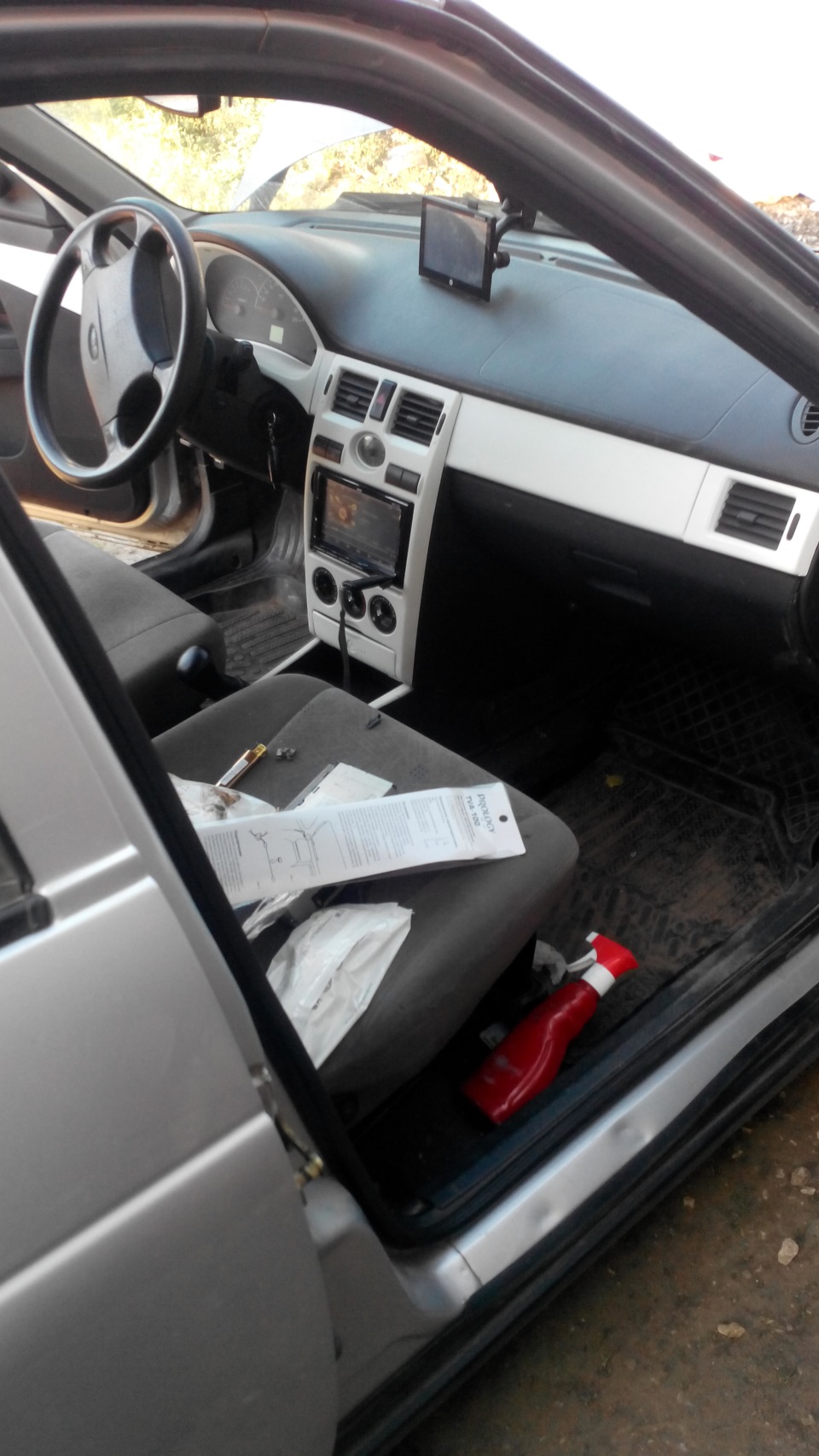 Установка 2din магнитолы — Lada Приора седан, 1,6 л, 2007 года ...