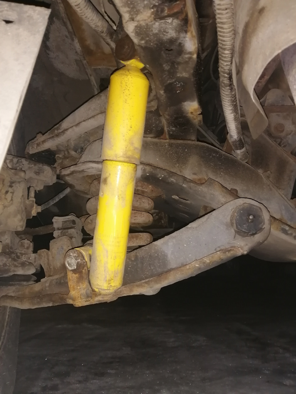 Амортизаторы монро хд) — Chevrolet Van (3G), 7,4 л, 1995 года | поломка ...