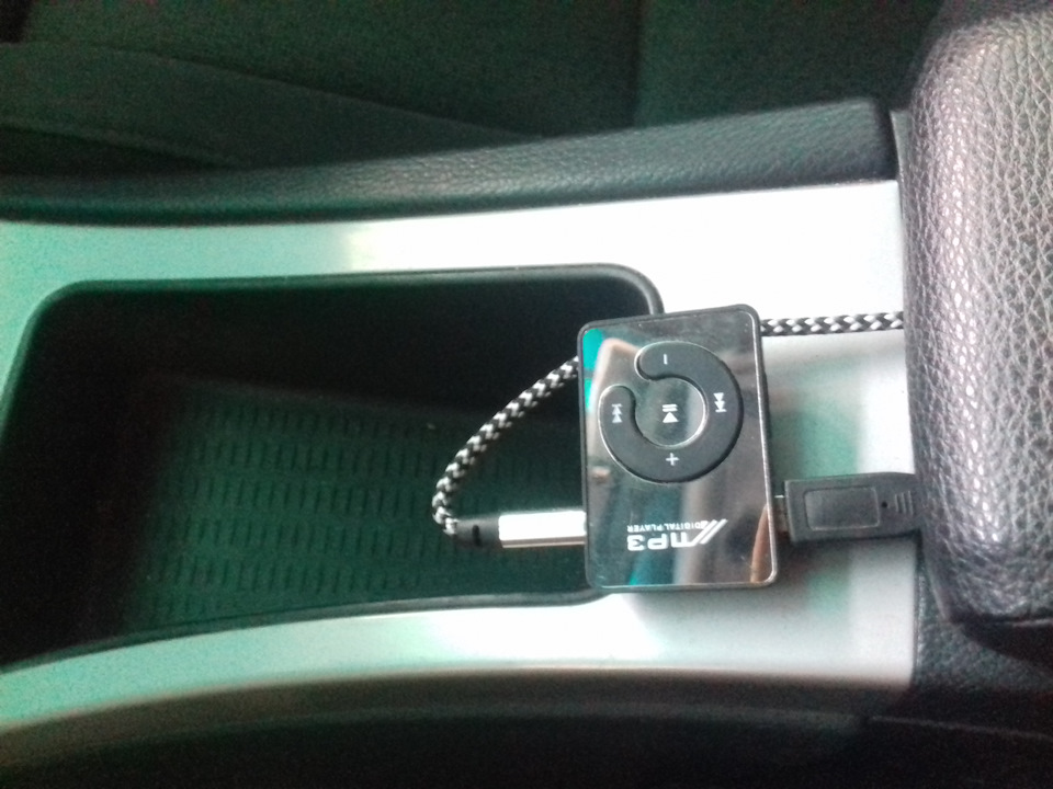 мп3 плеер в аух — BMW 3 series (E90), 2 л, 2005 года | автозвук | DRIVE2