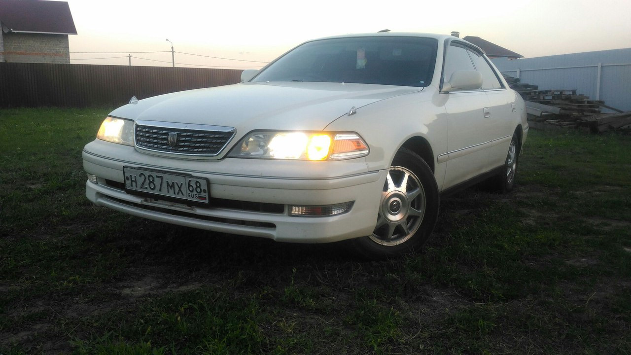Toyota Mark II (100) 2.0 бензиновый 1999 | 2.0 beams на DRIVE2