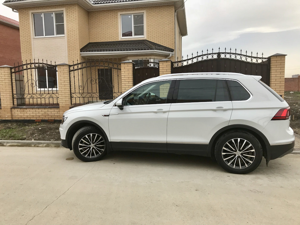 Диски на лето — Volkswagen Tiguan (2G), 2 л, 2017 года | колёсные диски ...