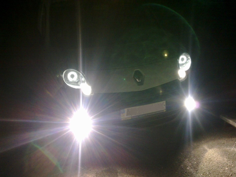 Линзы с ангельскими глазками — Renault Kangoo (2G), 1,5 л, 2010 года ...