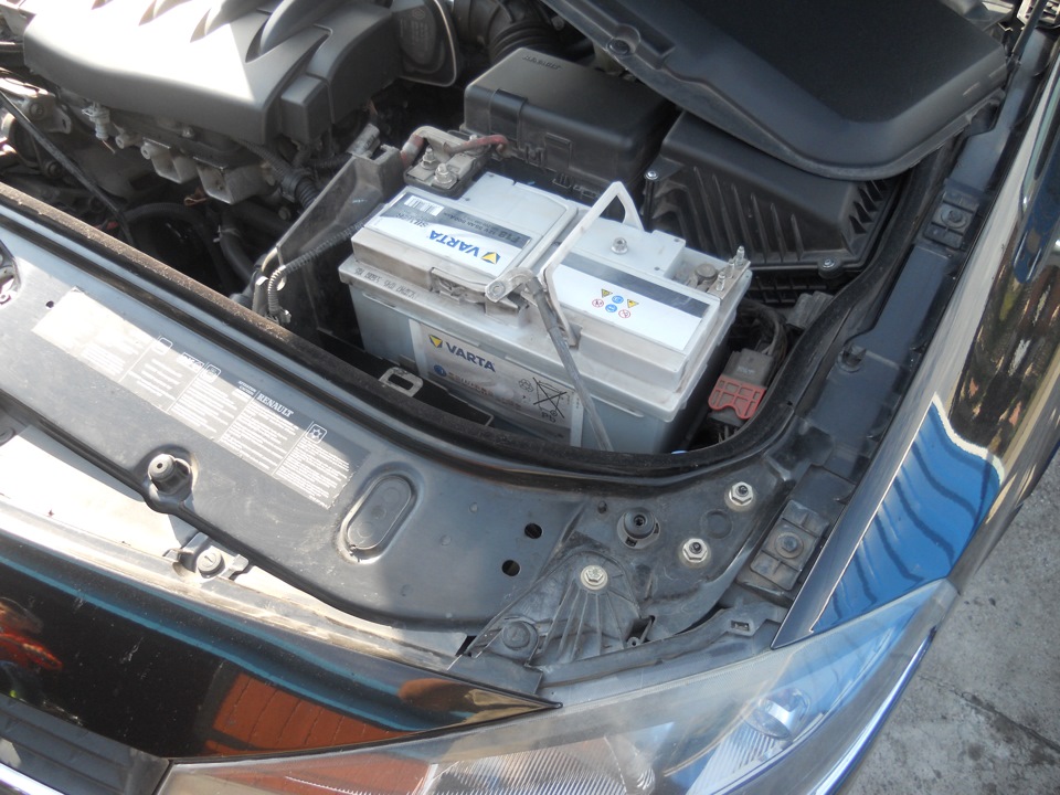 Чистка дроссельной заслонки) — Renault Laguna II, 1,6 л, 2006 года ...