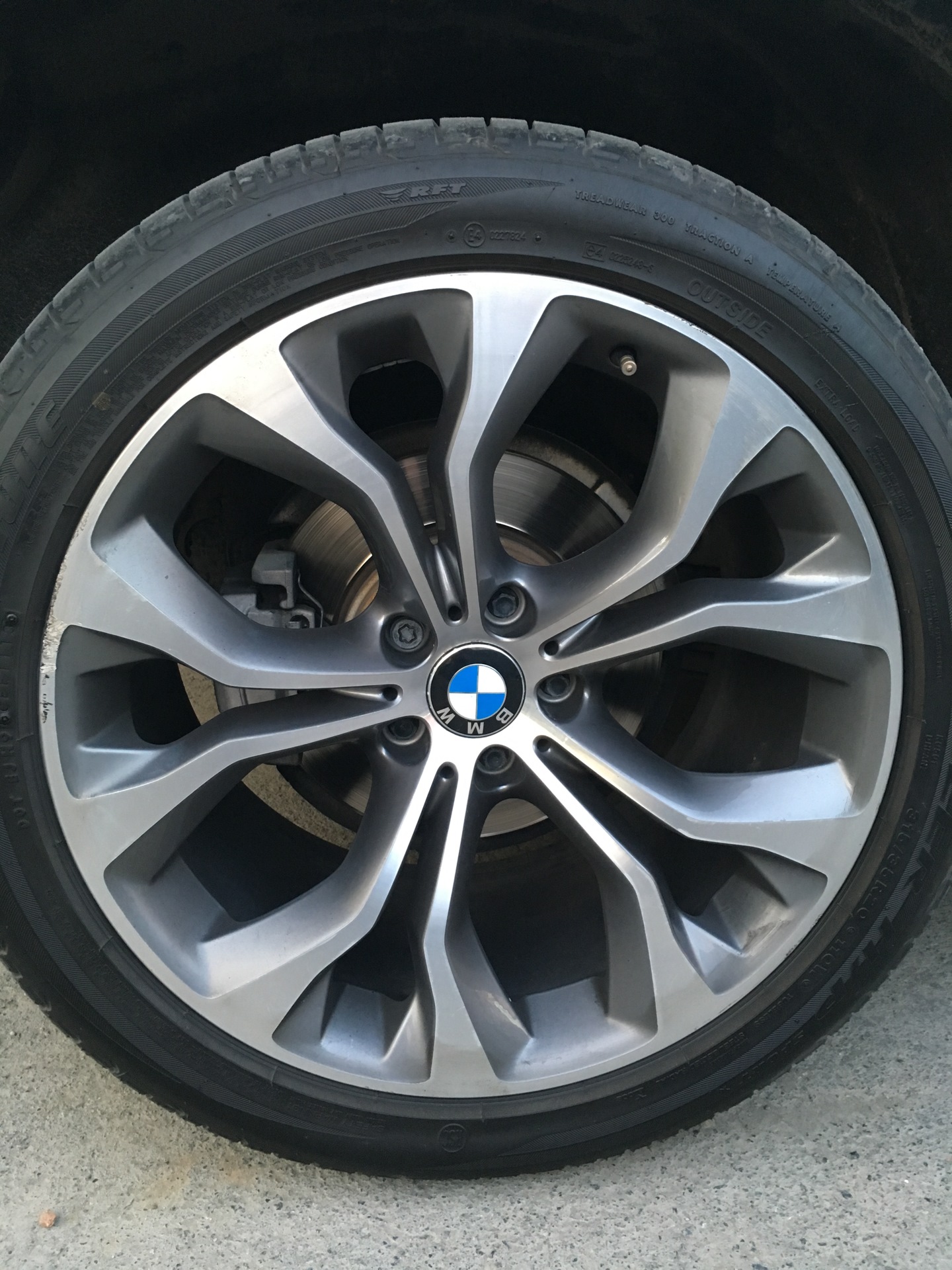 Продам комплект оригинальных дисков с резиной от F15 — BMW X6 (E71/E72 ...