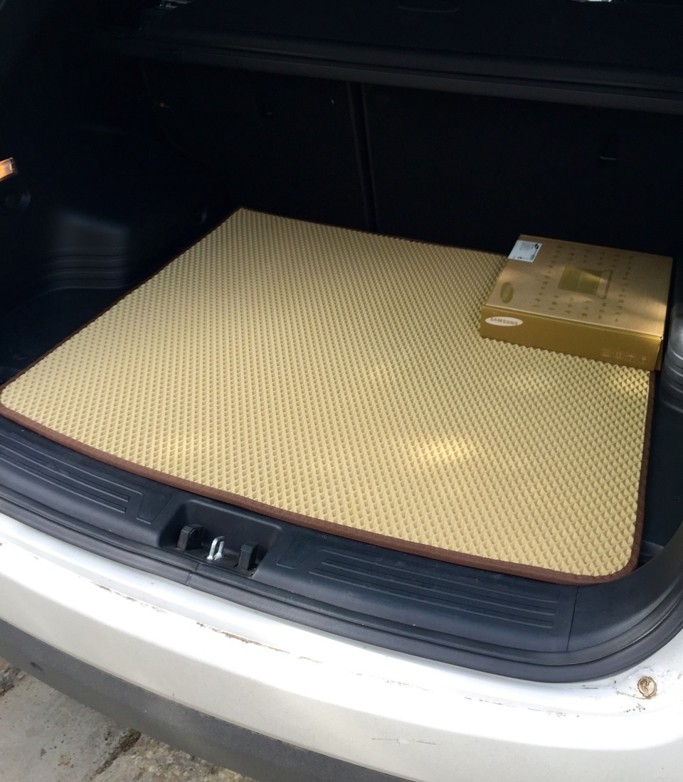 Коврик в багажник — Hyundai ix35, 2 л, 2012 года | аксессуары | DRIVE2