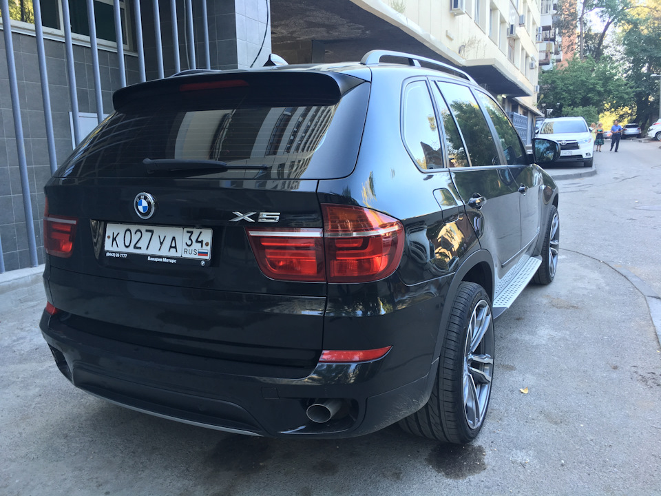 Установка расширителей арок под R21 — BMW X5 (E70), 3 л, 2012 года ...