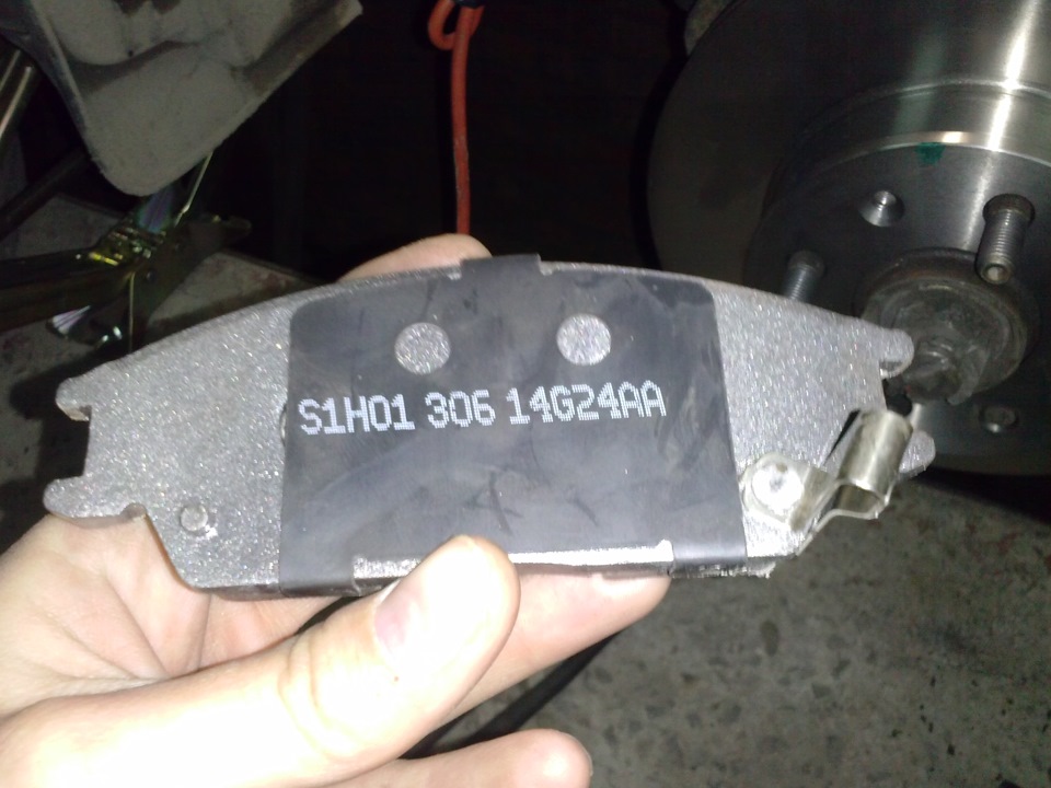 Замена передних тормозов. — Hyundai Accent (2G), 1,5 л, 2005 года ...