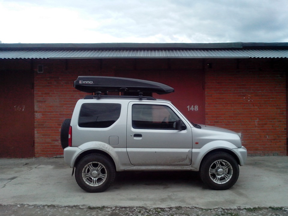 Бокс на крышу — Suzuki Jimny (1G), 1,3 л, 2003 года | аксессуары | DRIVE2