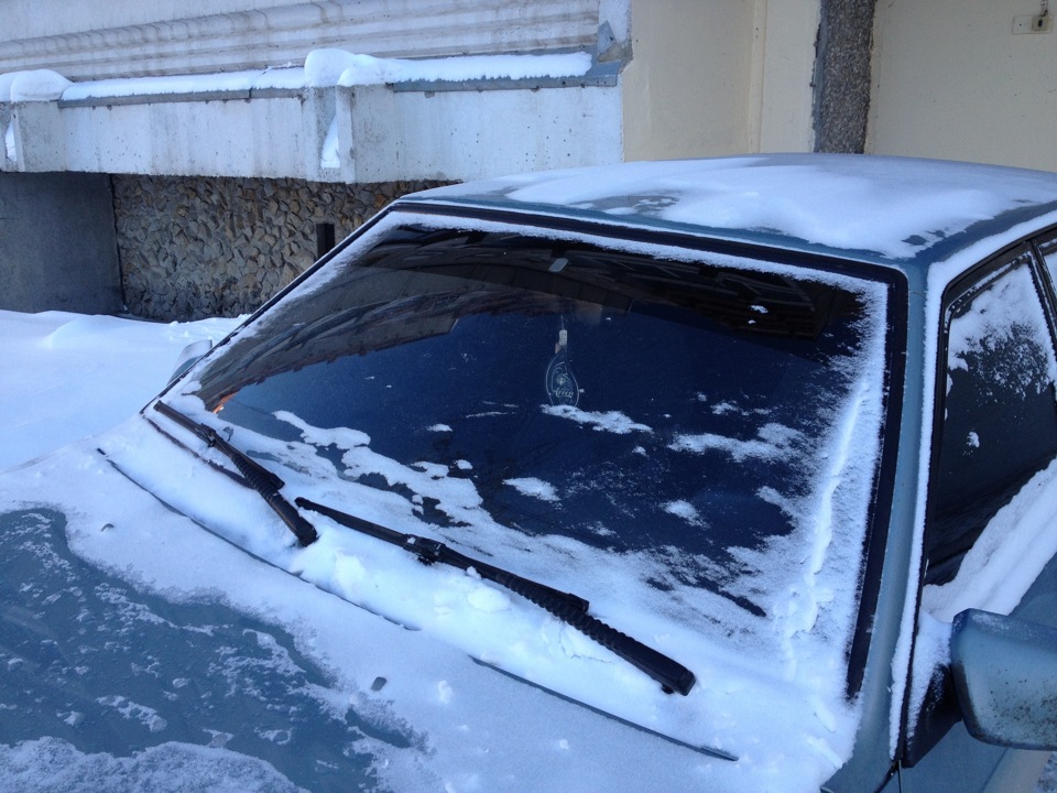 Установка лобового стекла+тонировка — Lada 21093i, 1,6 л, 2002 года ...