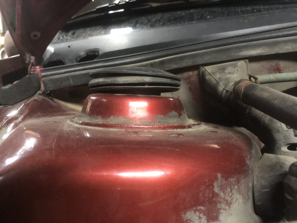 Замена опор передних стоек — Skoda Octavia A4 Mk1, 1,6 л, 2001 года ...