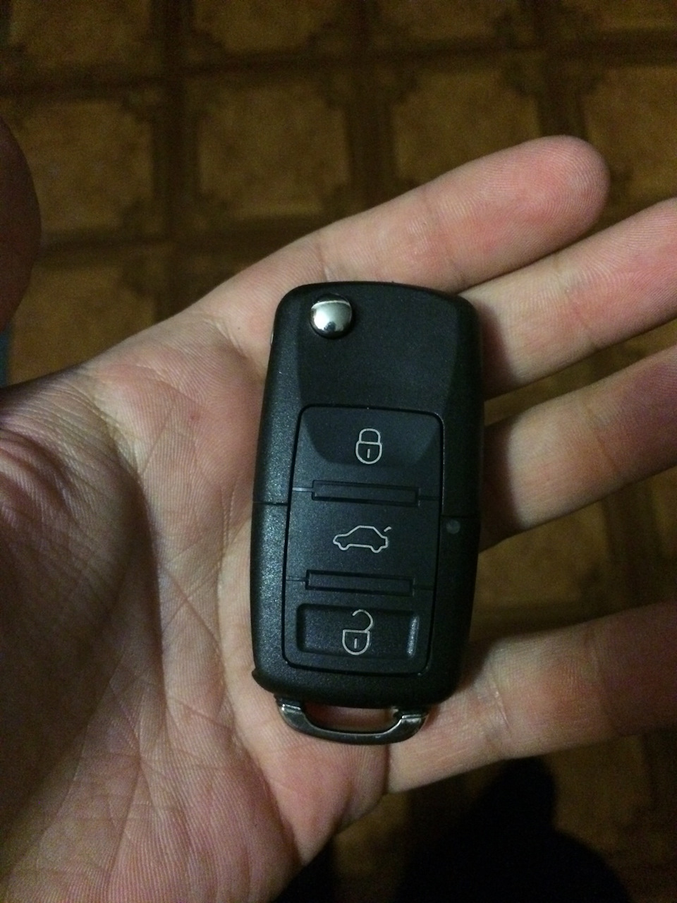 Ключ выкидной — Lada Калина Универсал (2G), 1,6 л, 2013 года ...