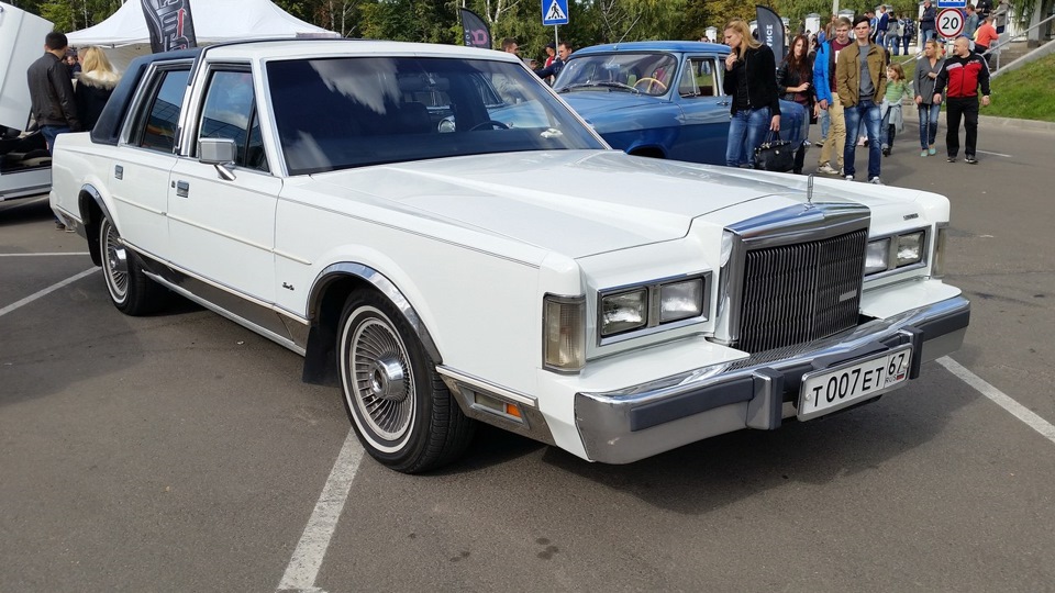 MAXIDRIVEFEST! — Lincoln Town Car I, 5 л, 1988 года | встреча | DRIVE2