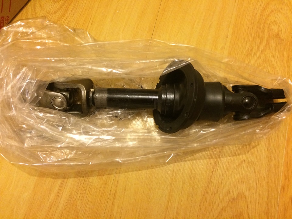 Промежуточный рулевой вал — Toyota Camry (XV40), 3,5 л, 2007 года ...