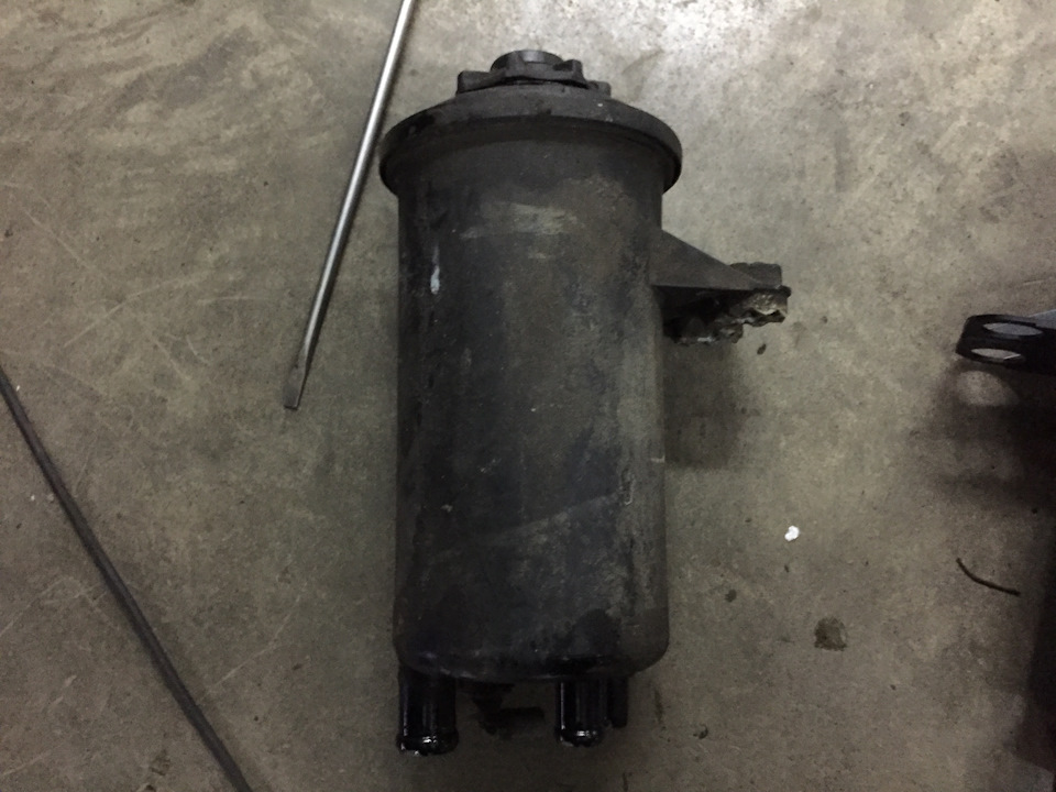 32416782538 резервуар для масла BMW | Запчасти на DRIVE2