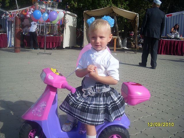 Автомобиль моей Дочки! — Lada Гранта (1G), 1,6 л, 2012 года | просто ...