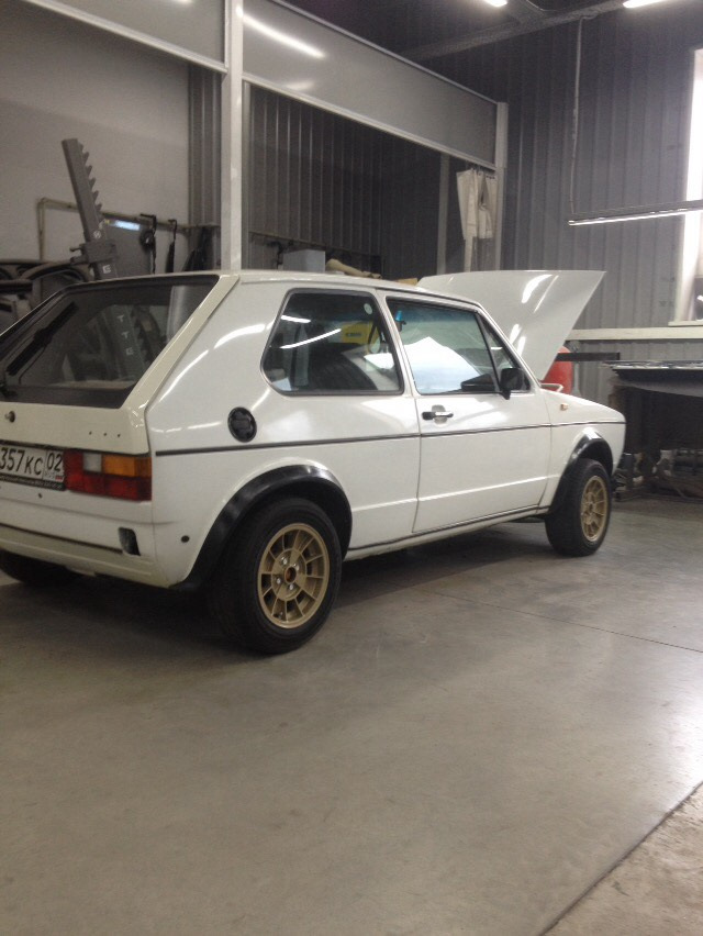 Ronal Kleeblatt. — Volkswagen Golf Mk1 GTI, 1,6 л, 1981 года | колёсные ...