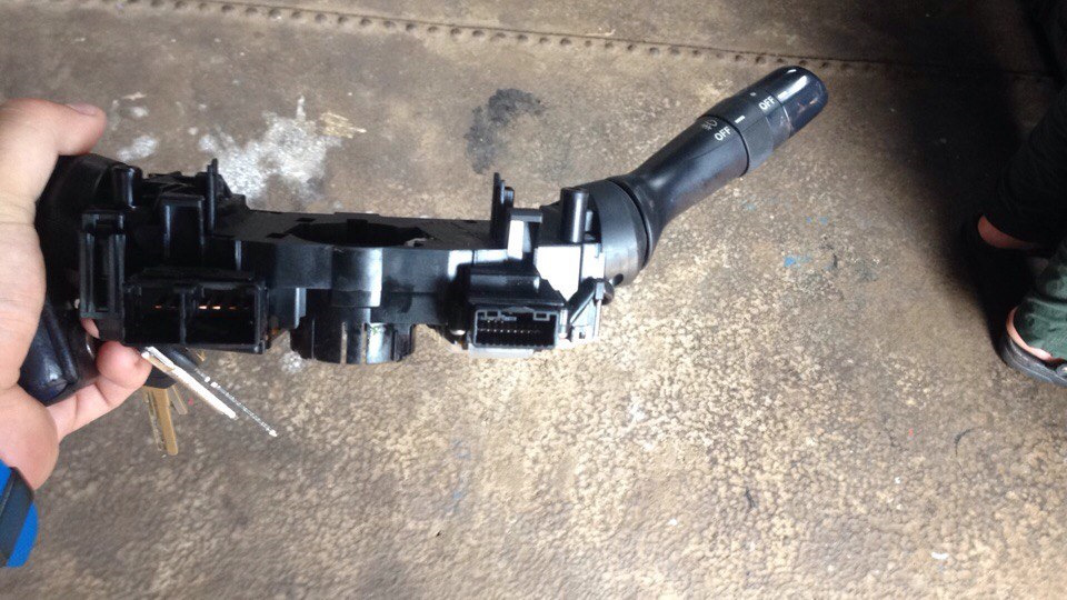 8414042070 Переключатель подрулевой TOYOTA LEXUS | Запчасти на DRIVE2