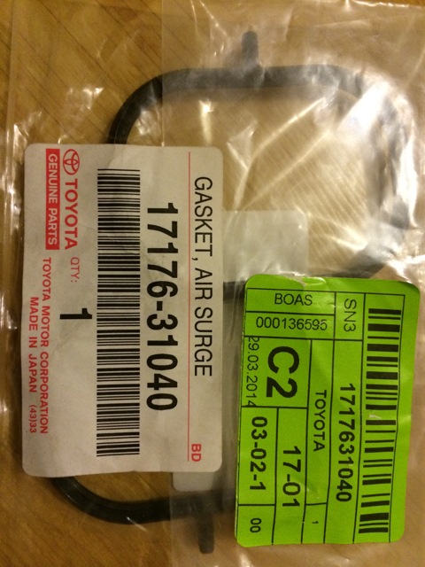 1717631040 Прокладка впускного коллектора Toyota Alphard 2008-2014 ...